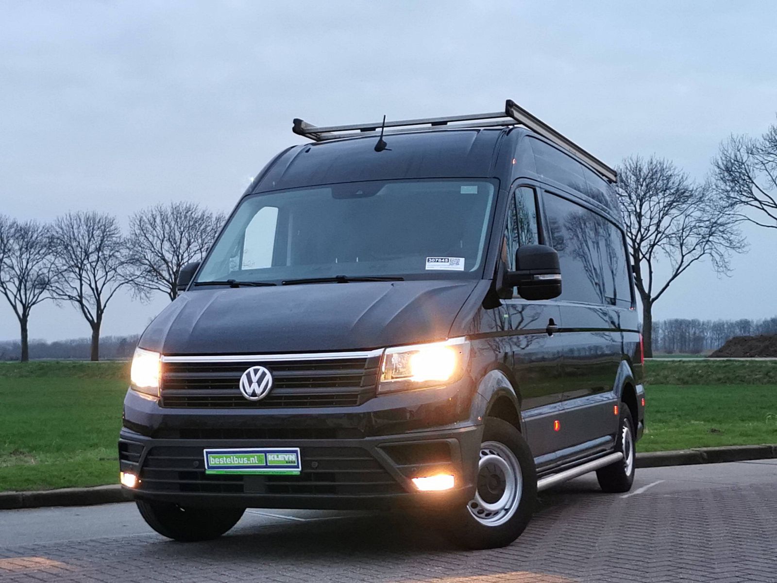 VOLKSWAGEN CRAFTER 35 2.0 - Bestelbus