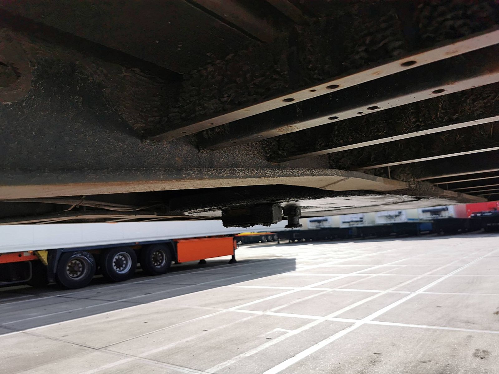 SYSTEM TRAILERS TFSH10 - Kleyn Trucks